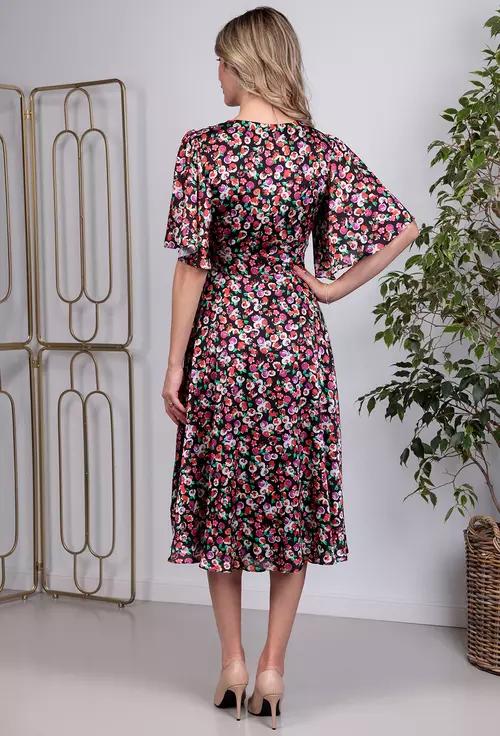 Rochie neagra cu imprimeu floral si maneci stil clopot - Dasha.ro