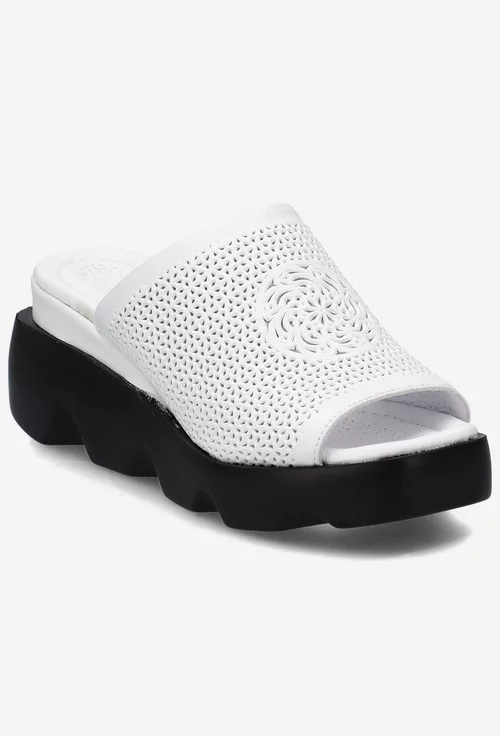 Saboti albi din piele cu platforma si model - Dasha.ro