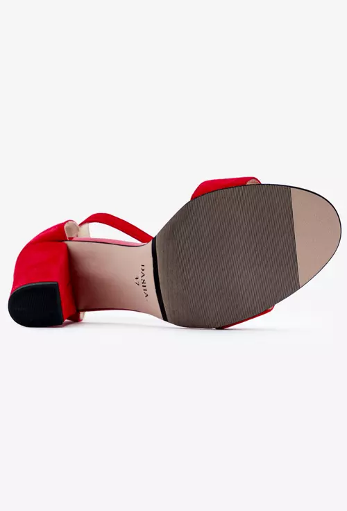 Sandale culoarea rosie din piele intoarsa - Dasha.ro